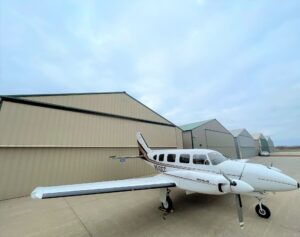 Piper Navajo PA-31-310 | Elevated Aircraft